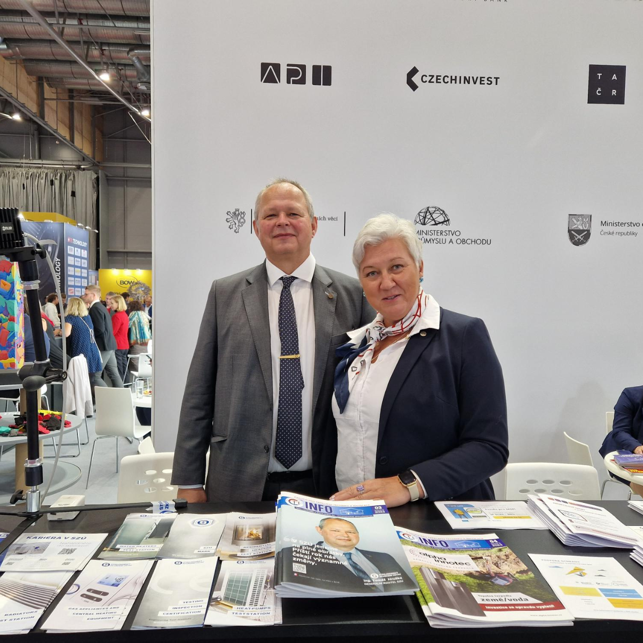 Inspiring Meetings and Innovations: Our Experience from the 64th ...